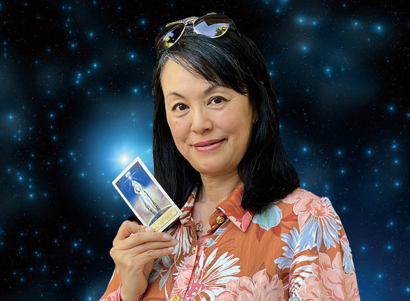 「輝く女性たち」：タロー・デ・パリ®︎認定講師／タロット・リーダー／サイキック・ミディアムのリリー・マヤさん